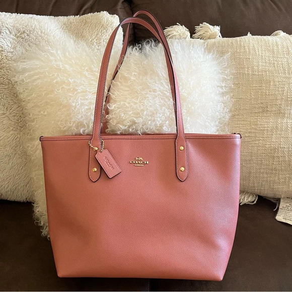 Coach | Bags | Coach City Zip Tote F58846 Crossgrain Leather In Mauve ...